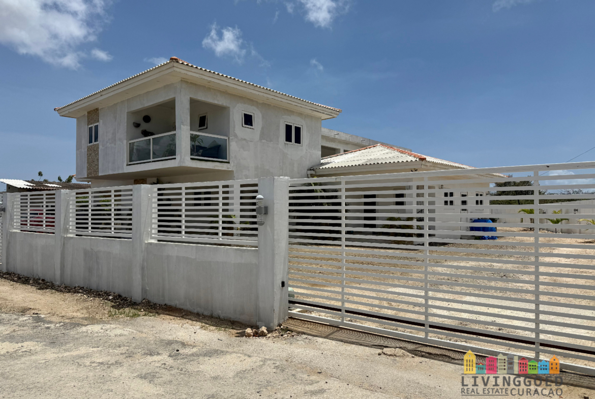 Kaya Bakator, Mahuma, Curaçao | Livinggoed Real Estate